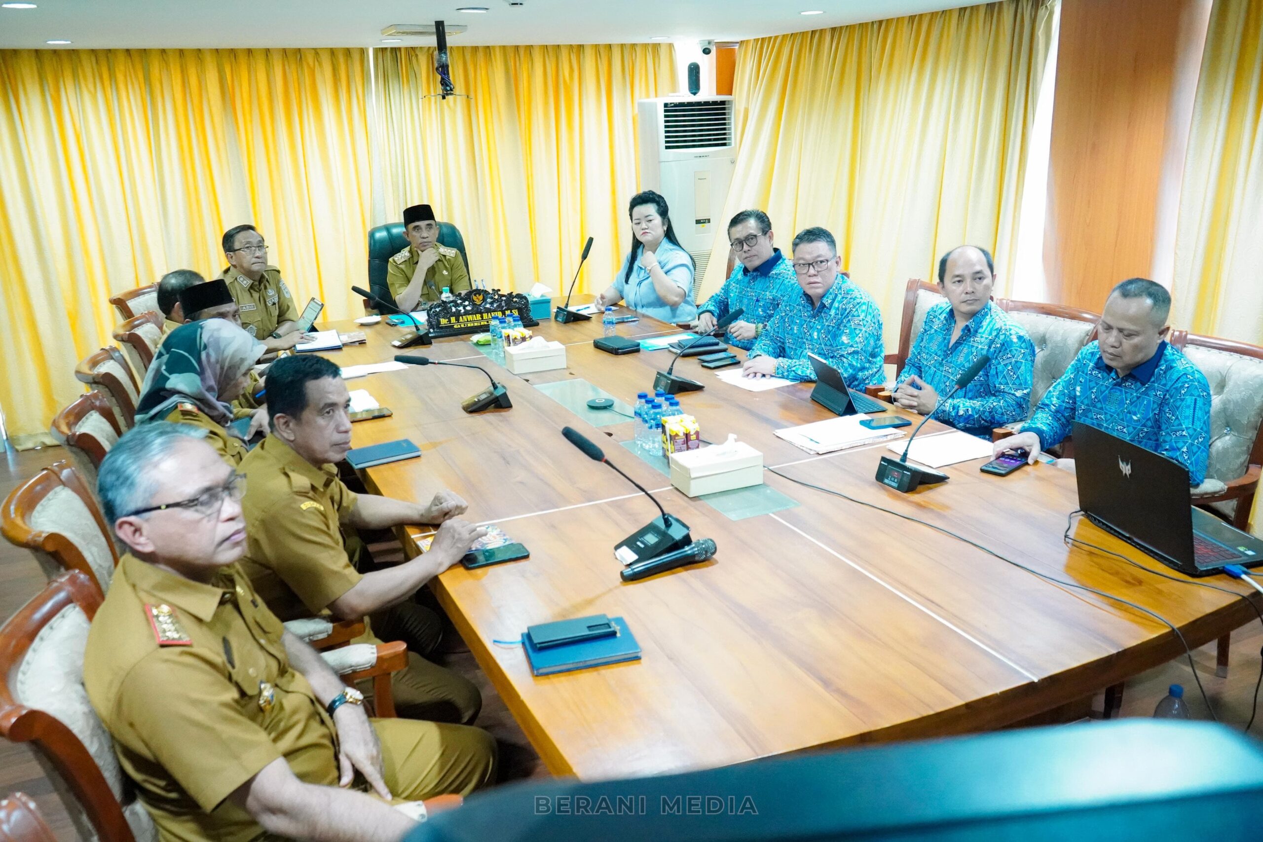 Gubernur Sulteng Gaet Investor Tiongkok: Tawarkan Potensi Industri ...