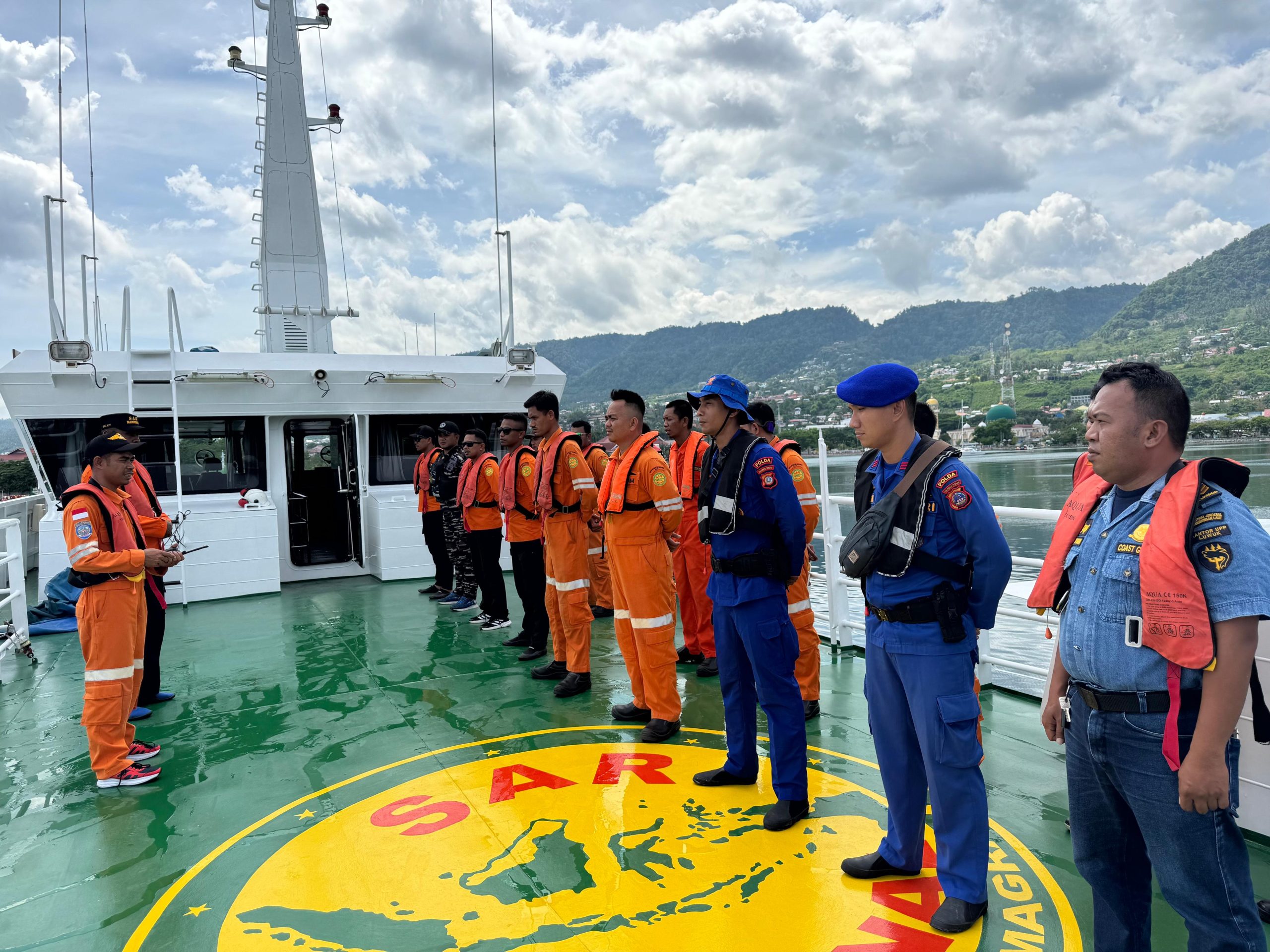 KM Bonanza 02 Mati Mesin di Perairan Balantak, 21 Awak Menunggu Evakuasi